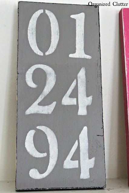 Easy & Fun Special Date Signs - Organized Clutter