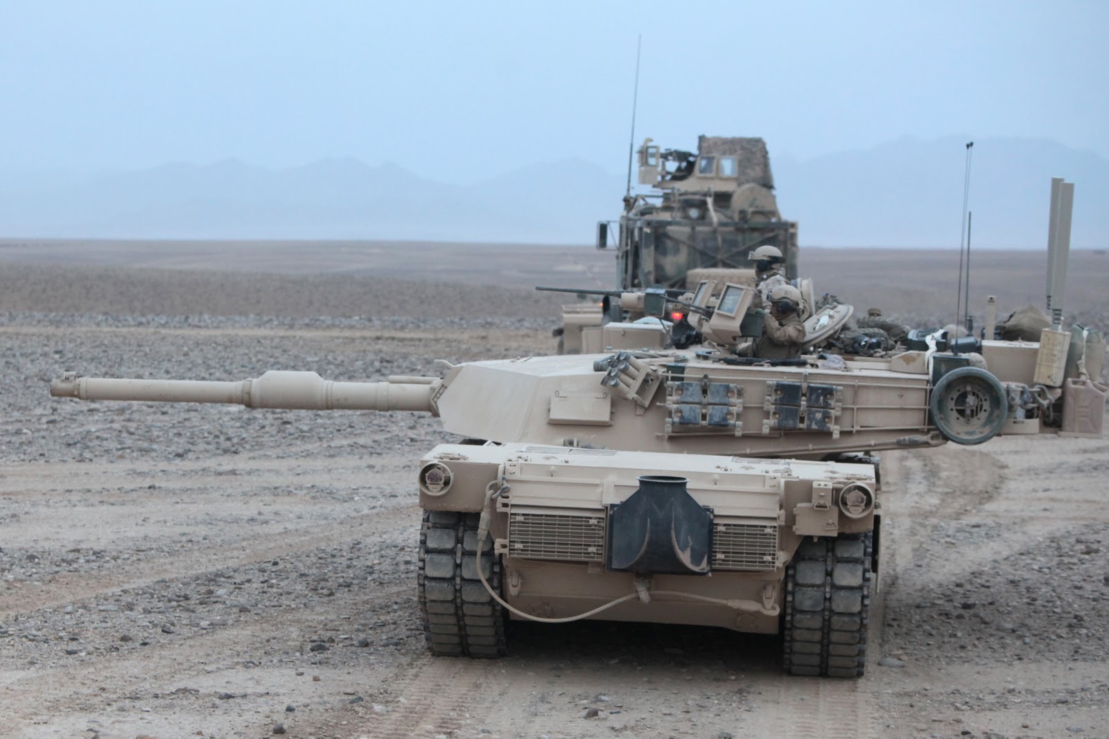 SNAFU!: USMC Tanks head towards Northern Helmand Province...