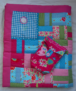 d'Inge: Patchwork-Babydecke Lena - pink (Blumen)