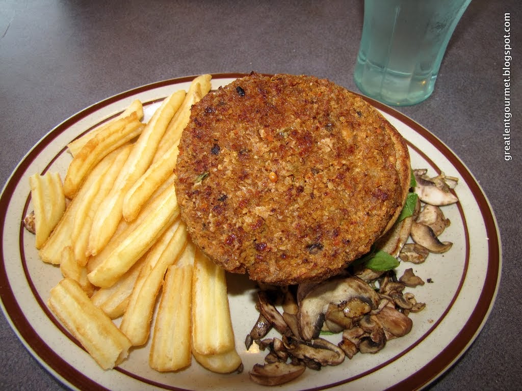 Great Lent Gourmet: Day 26: Lenten Breakfast at Denny's