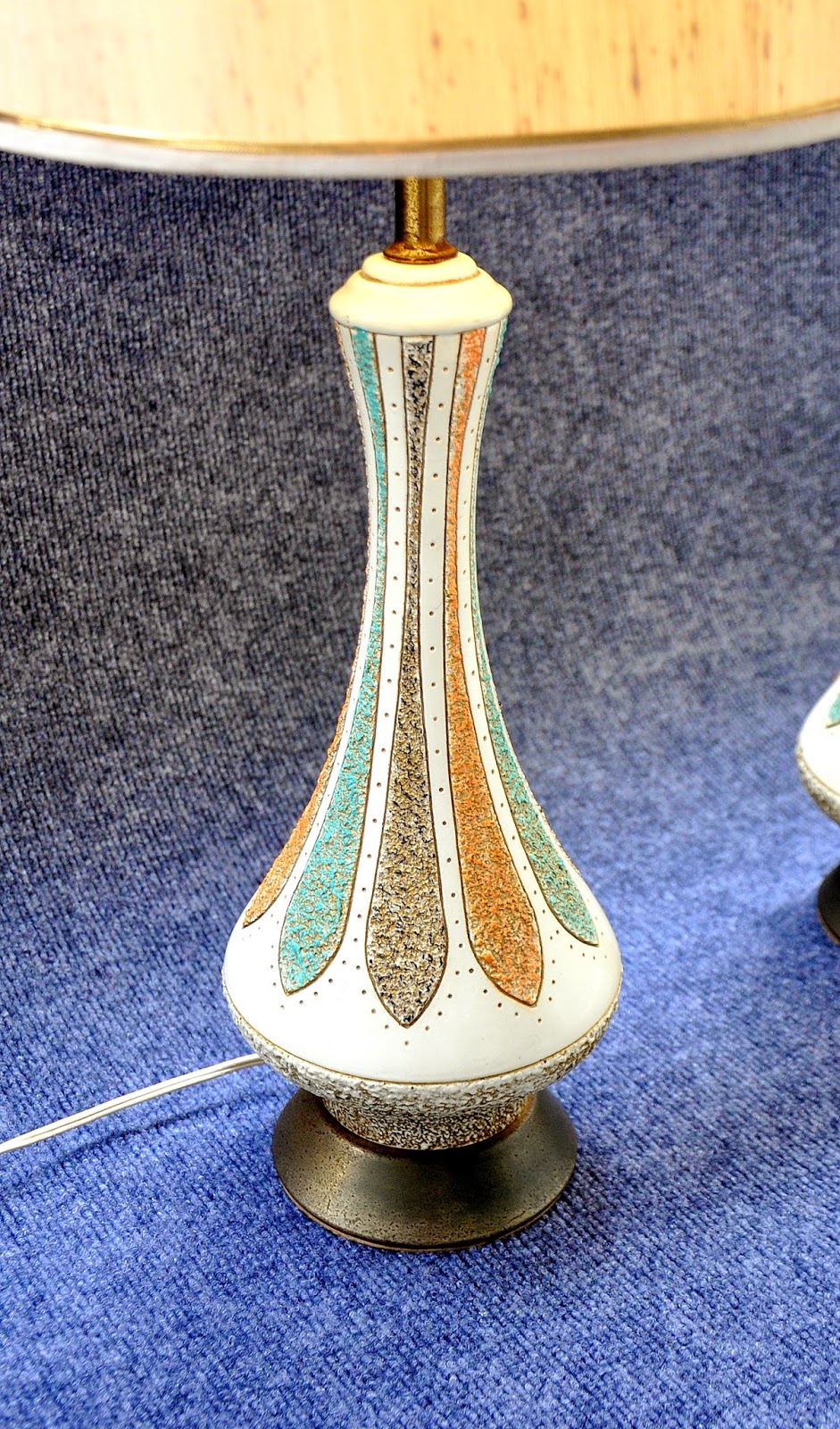 SELECT MODERN: Pair of Ceramic Lamps