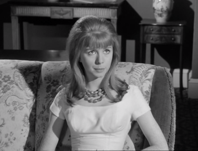 Pop Culture Safari!: Pop focus: Jane Asher in "The Saint"