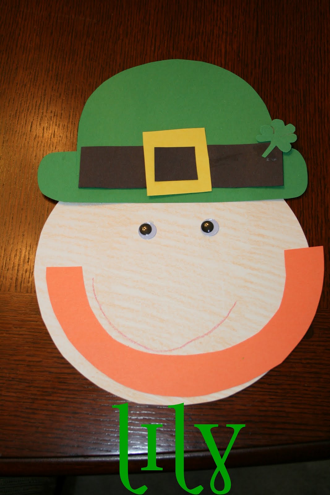 The Logan's: St. Patrick's Day Craft Party!