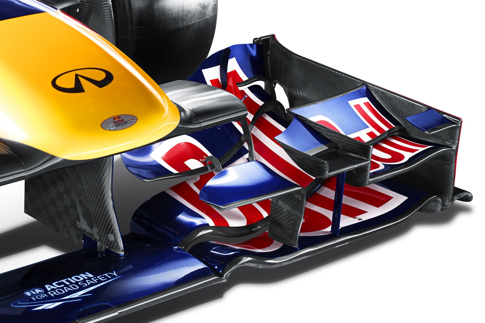 Revista Coche: Este es el nuevo Red-Bull RB8. Ferrari, aprende