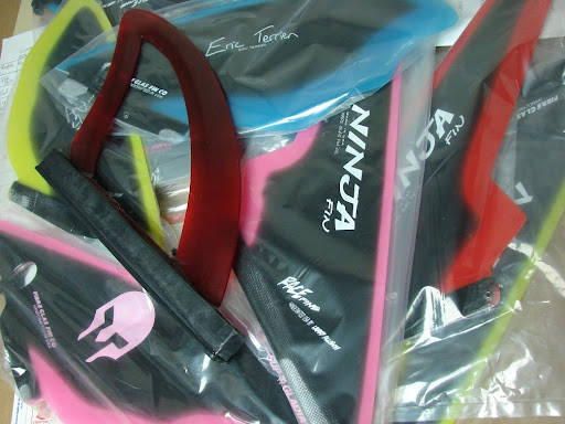 Stand Up Fins by Larry Allison