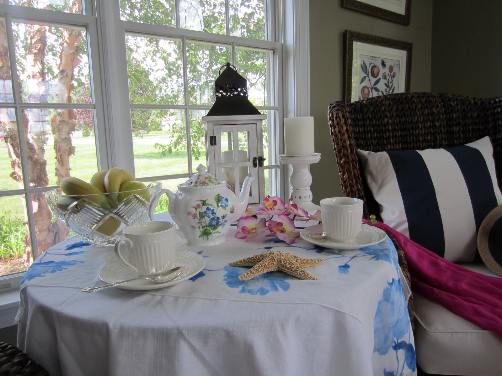 Cheerful Afternoon Tea Table - Calypso in the Country