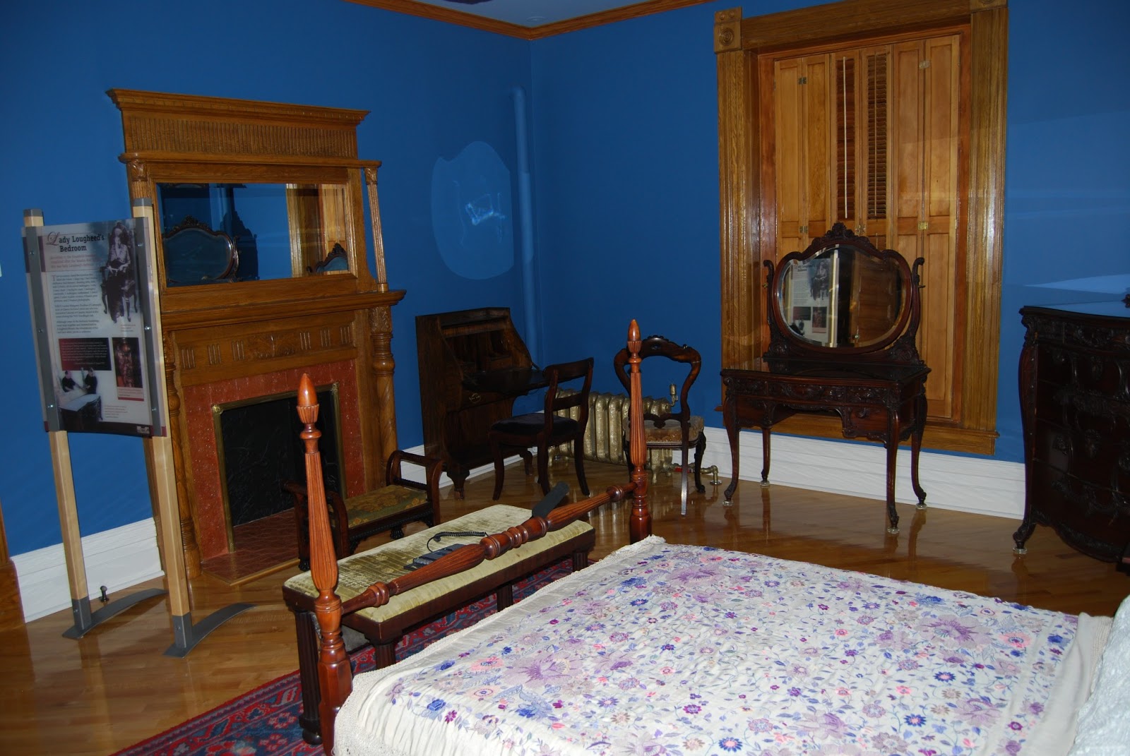 Out of the Dark: The Ghost Hunting Chronicles: Lougheed House, Calgary ...