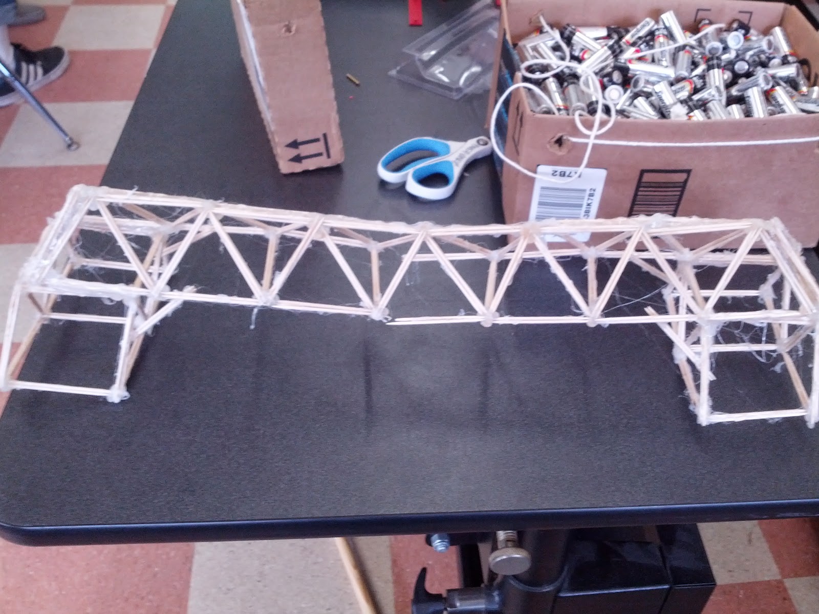Engineering Portfolio 2013: Toothpick bridge challenge