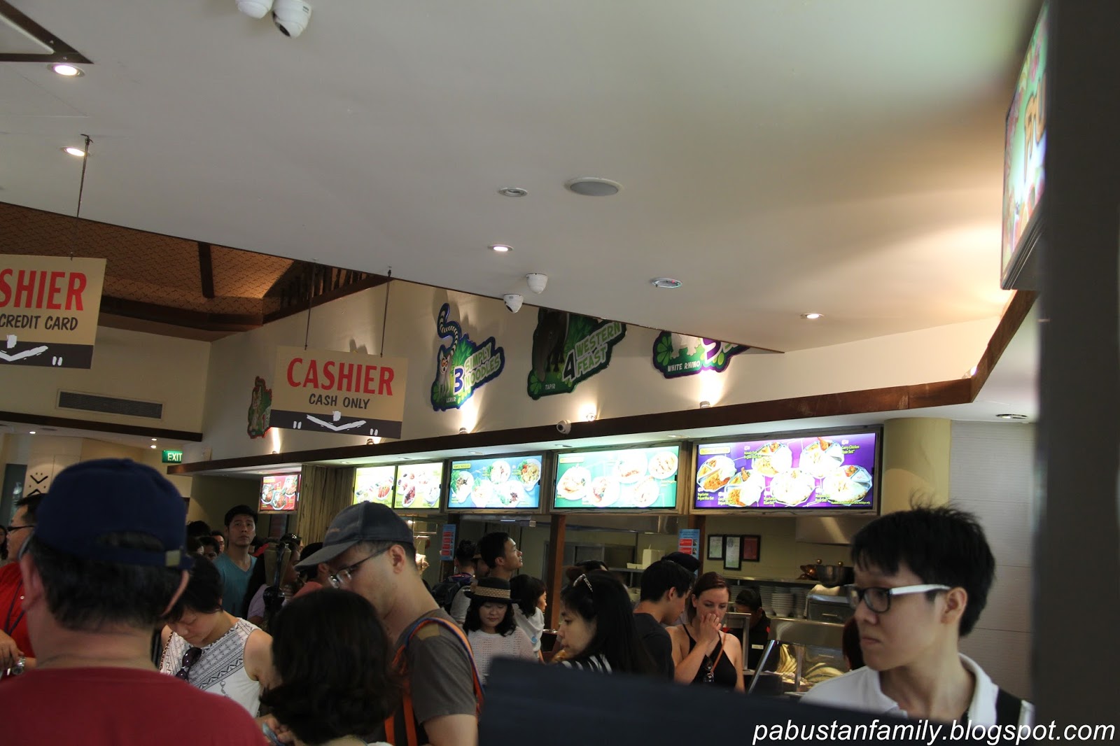 Family Travelogue: Ah Meng Restaurant Singapore Zoo/ Family Travelogue ...