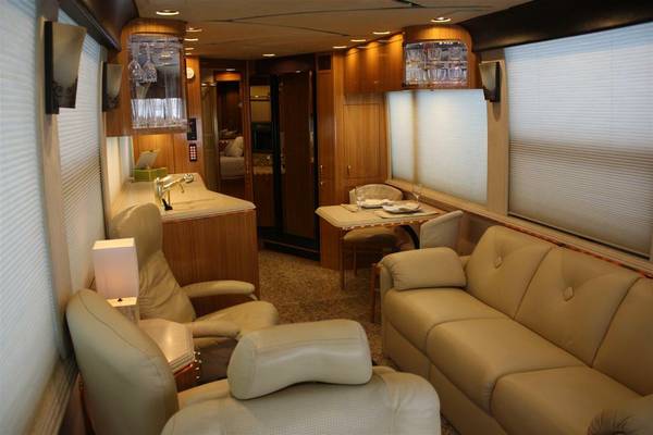 Marathon Bus Conversion - Classic Auto Restorations