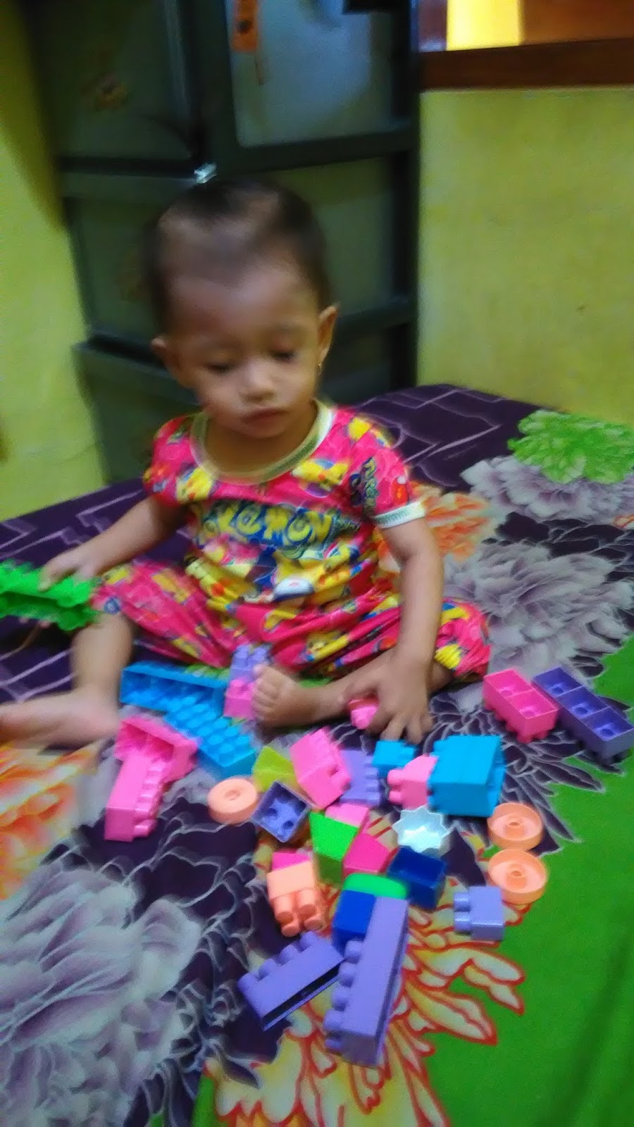 Menyusun Balok | Dee Stories