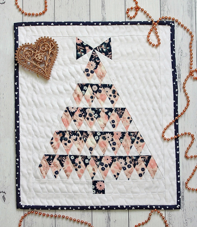 Spruce Mini Quilt Pattern + Your December 2018 Calendar - Threadbare ...