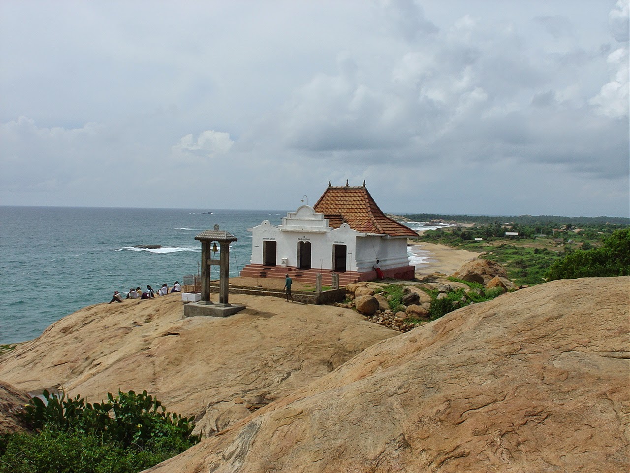 Helabima Tours and Travels: KIRINDA - SRI LANKA