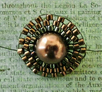 Linda's Crafty Inspirations: Playing with my beads...Circular Brick Stitch