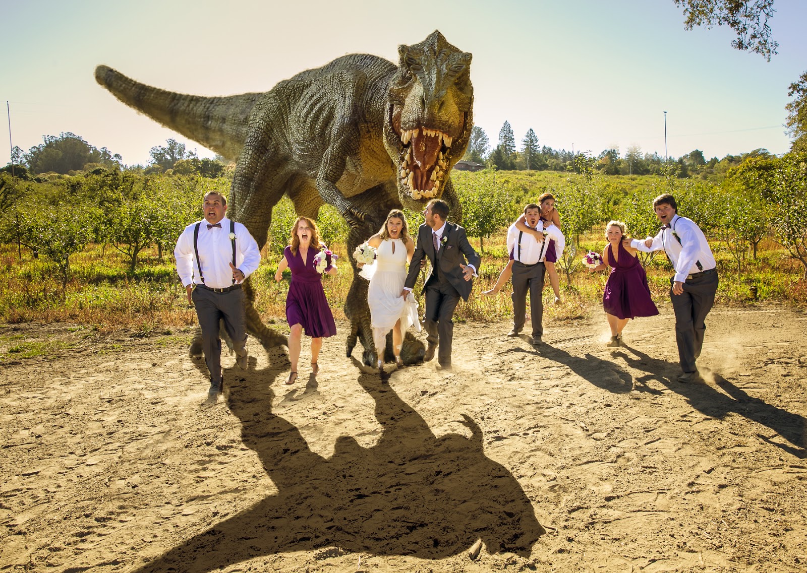 Wedding Photo Ideas: T-Rex is a Wedding Crasher...