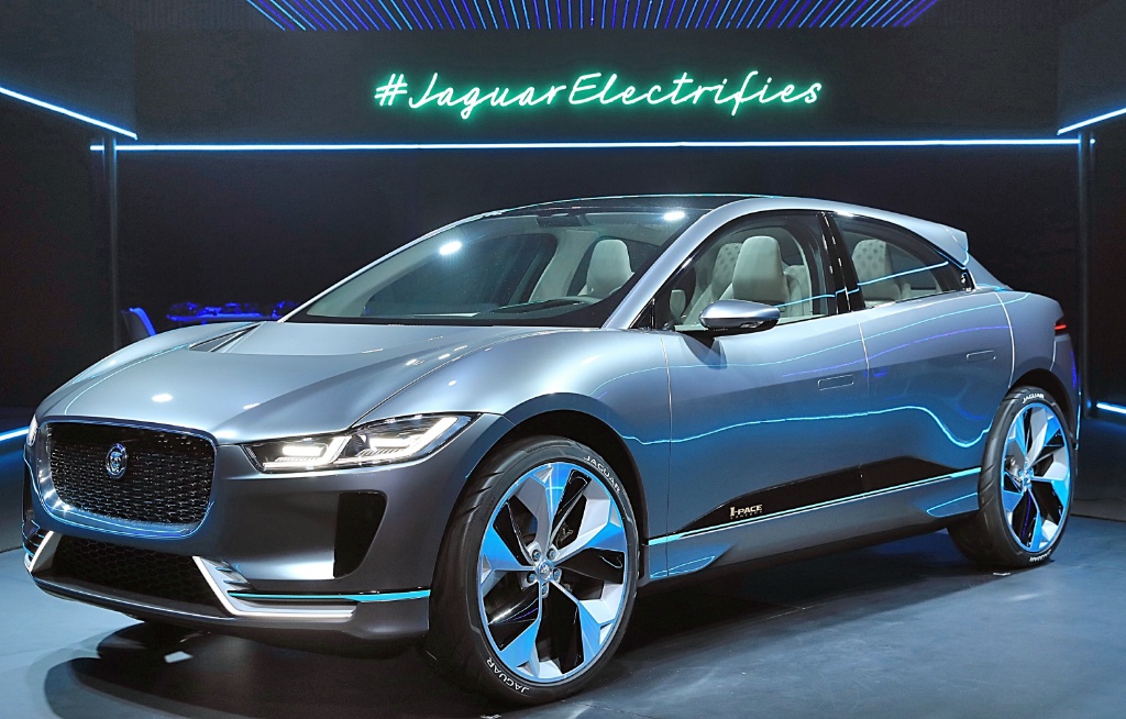 drivingandlife: JAGUAR'S SHOCKING NEW CAR!