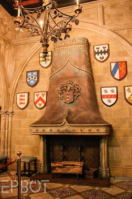 EPBOT: Cinderella's Royal Table: Photo Tour & Review!