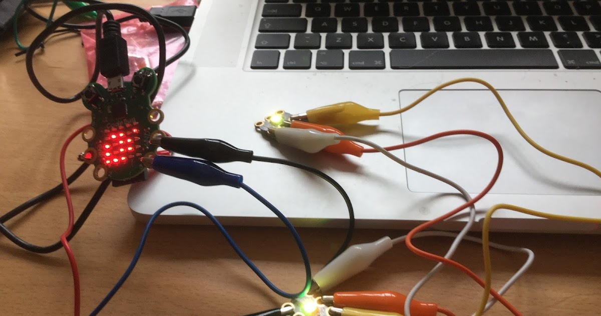 Robots and Physical Computing: messing around with Codebug