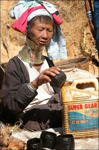 women have most long necks all around the world . it reach 40cm ...