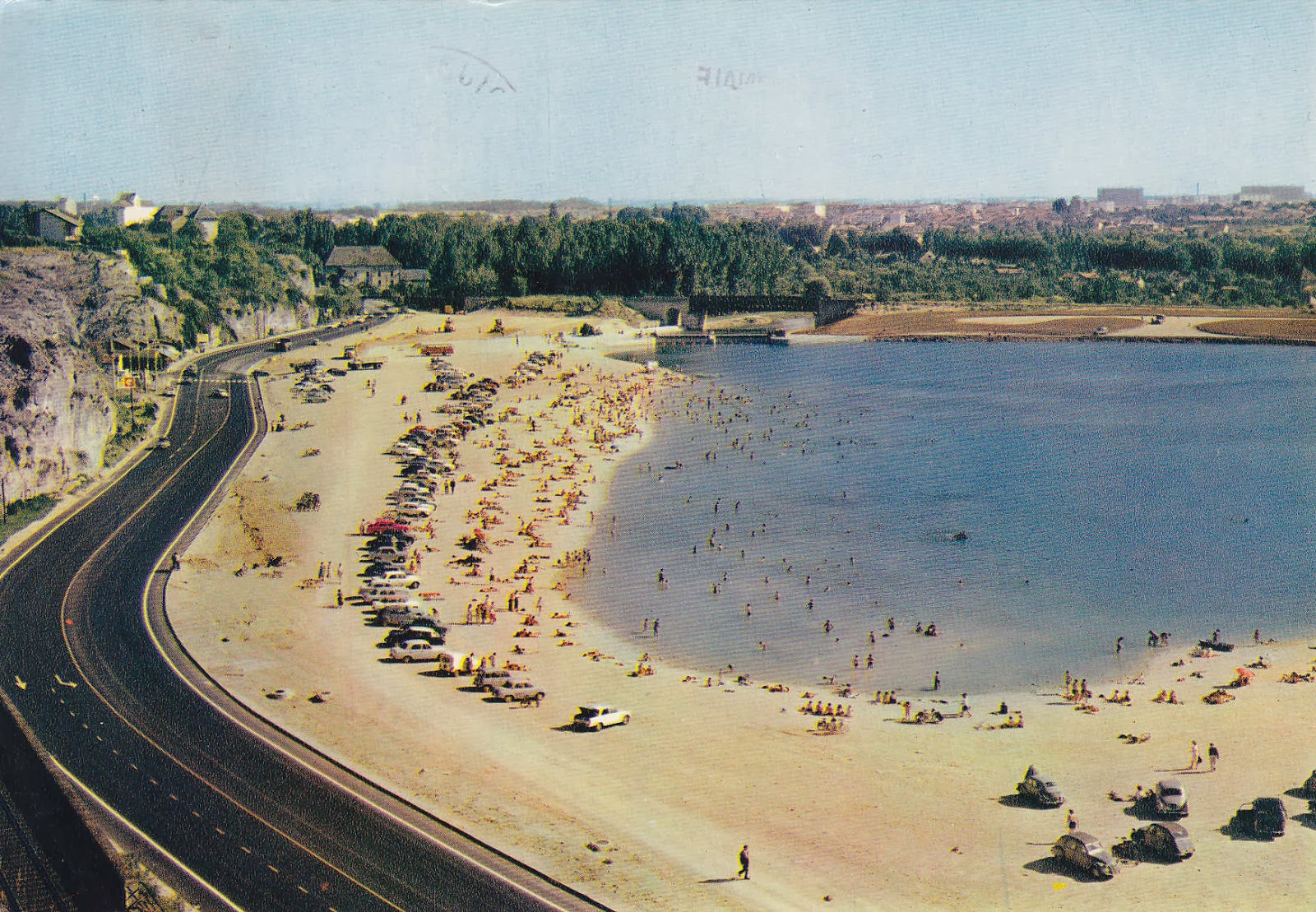 Dijon Avant . com: Dijon et son lac Kir