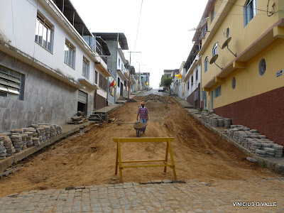 Déiafix: RUA MAL. DEODORO- RUA DO MORRO- RECEBE CALÇAMENTO EM BLOQUETE.