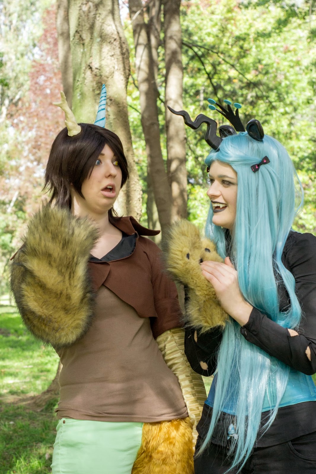 Shiver's Cosplay: Discord Photos