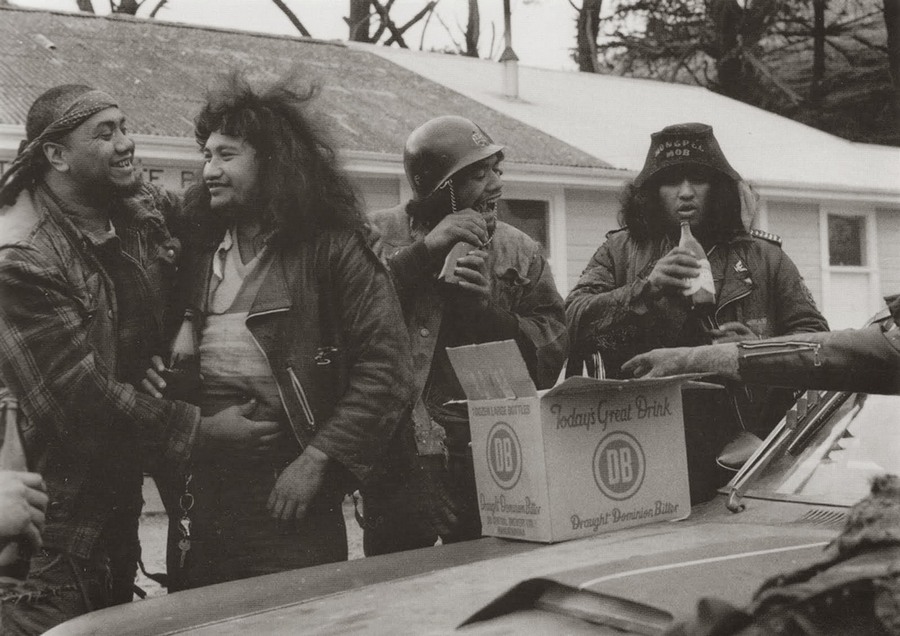 30 Interesting Photographs Show Street Scenes of New Zealand from the ...