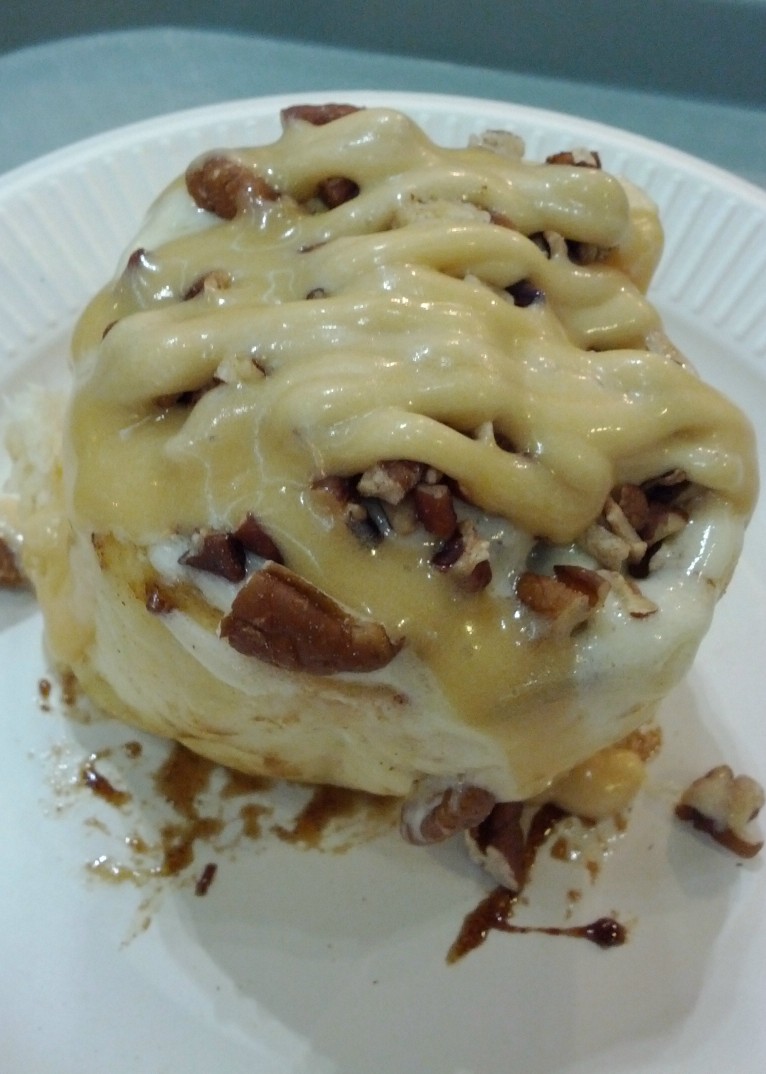Food Notebook: Cinnabon's Pecanbon