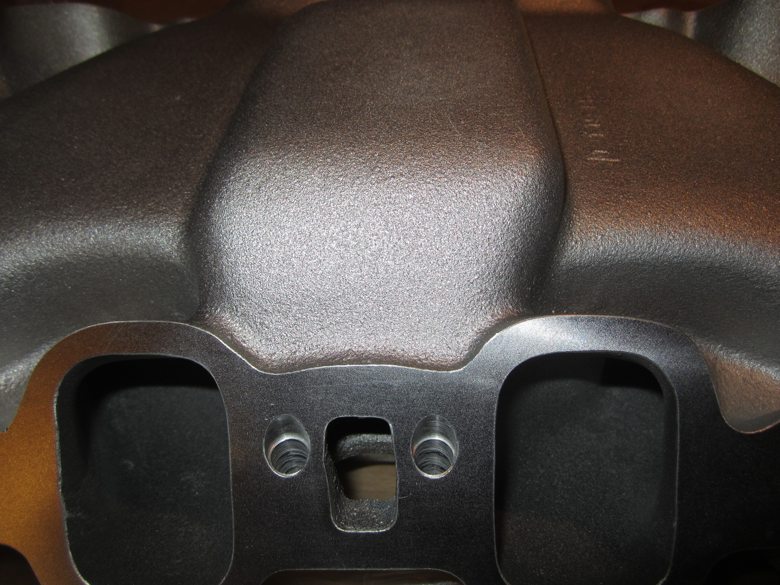 Kvicksilverpuman: My new Blue Thunder 351C-4V intake manifold.