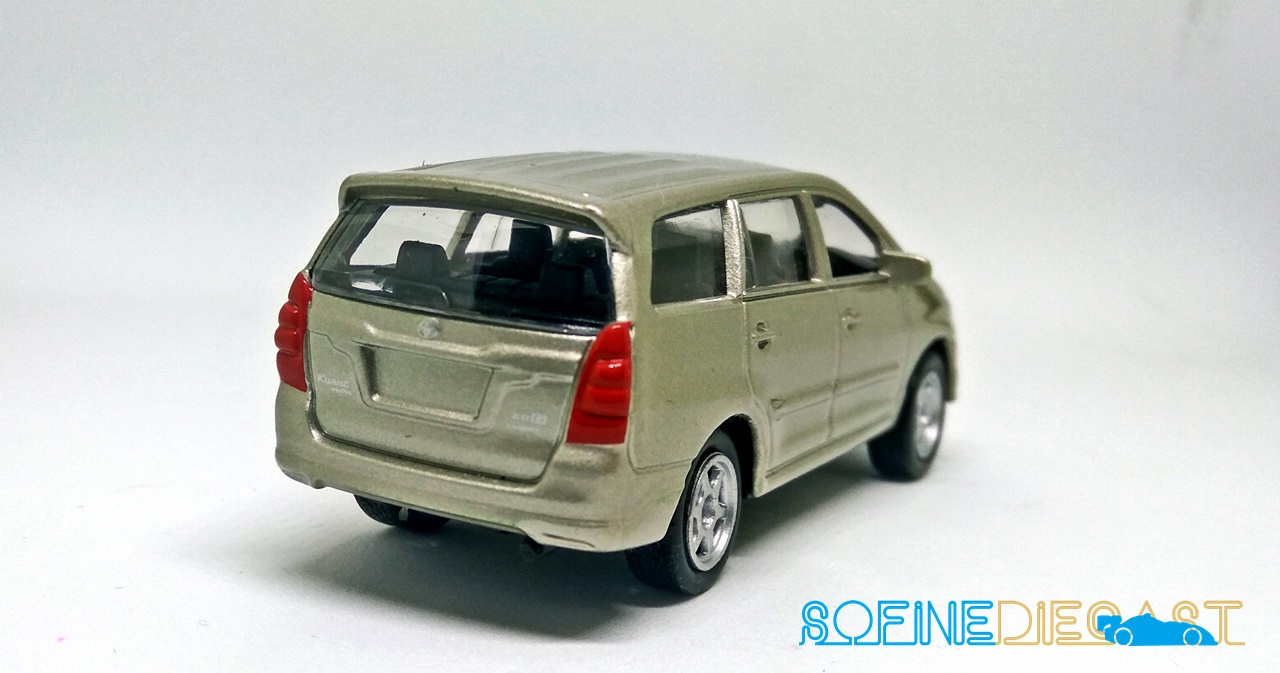 Reviews: Welly 1:60 Toyota Kijang Innova