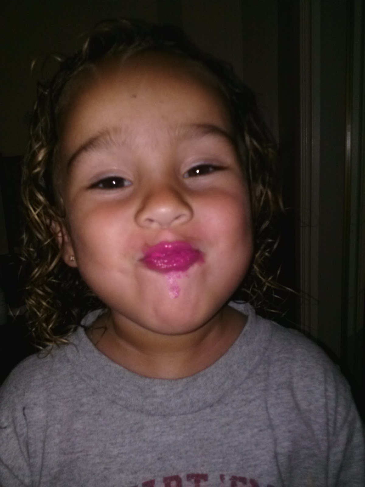 Dream Actively, Endlessly Pursue: DIY - Pucker Those Lips