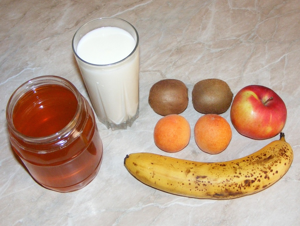 Milkshake de fructe | Preparatedevis.ro