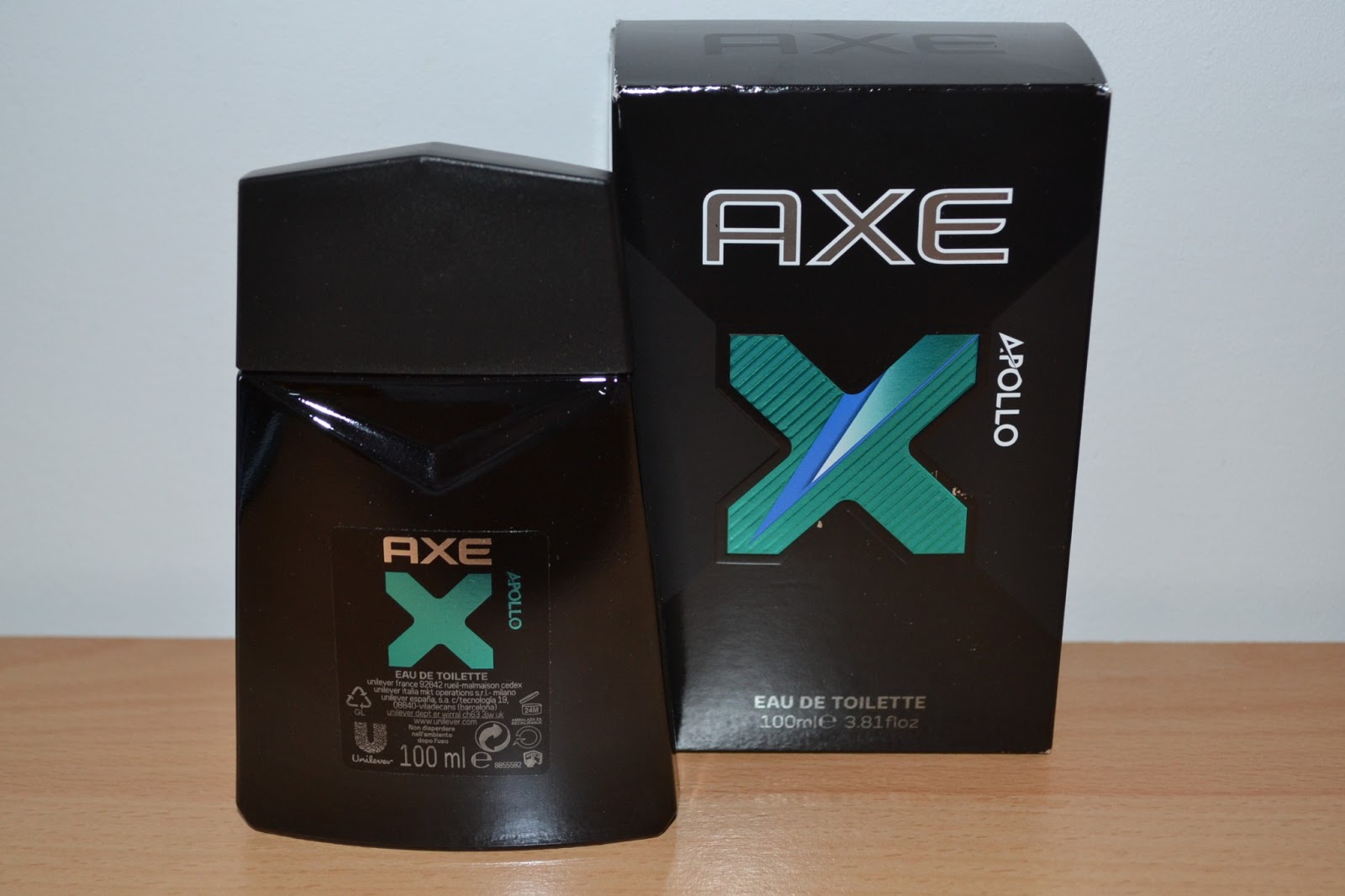 AXE Apollo : 30 ans d'effet AXE, ça se fête dans l'espace avec la AXE ...