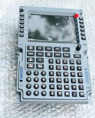 B737 home cockpit: FlyEngravity CDU v.2