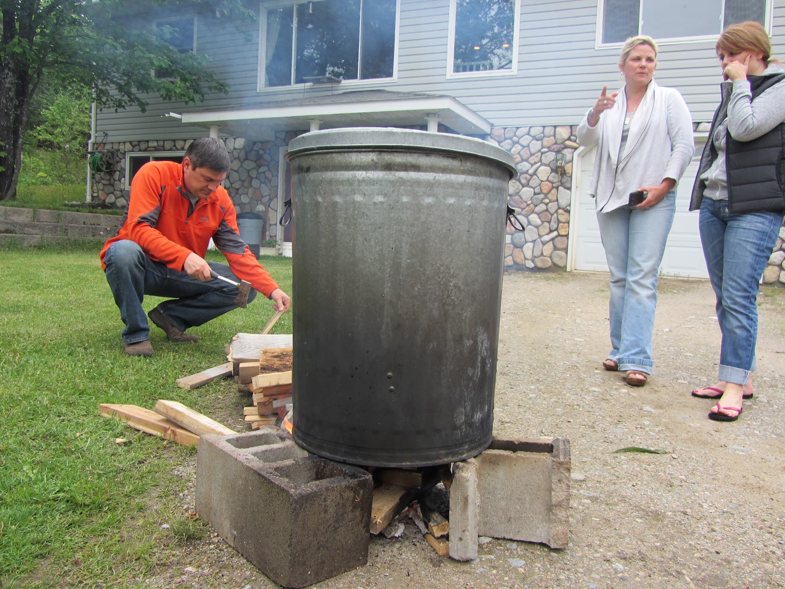 A Lady Reveals Nothing: Garbage Can Feed and My Nephew is all Graduated