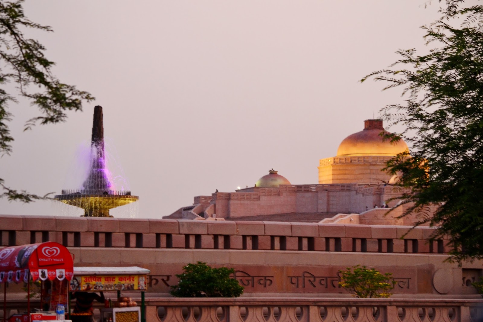 A glimpse into the heart of Lucknow, India : Must do's - Tales of Two