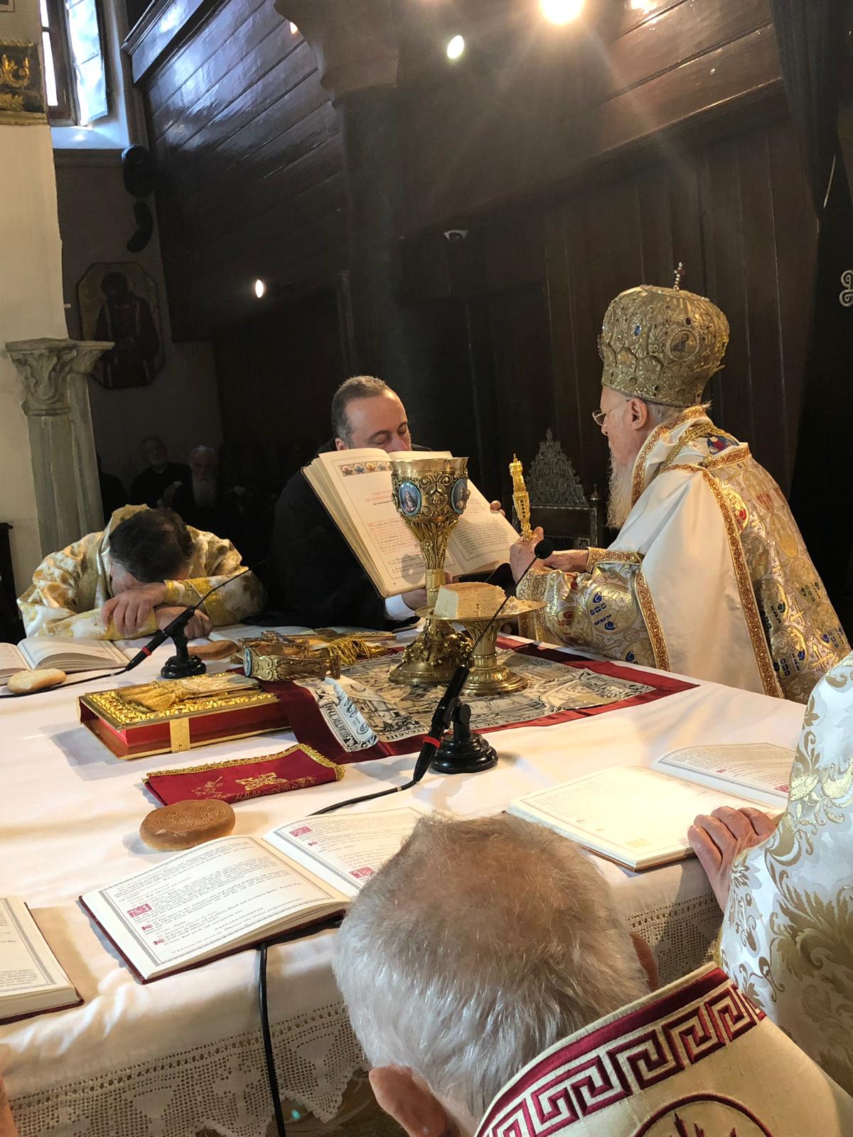 ΦΩΣ ΦΑΝΑΡΙΟΥ: Η ΚΥΡΙΑΚΗ ΤΗΣ ΟΡΘΟΔΟΞΙΑΣ ΣΗΜΕΡΑ ΣΤΟ ΦΑΝΑΡΙ (ΦΩΤΟ)