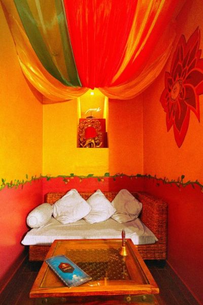 Krishna Caffe ~ Placeri Permise