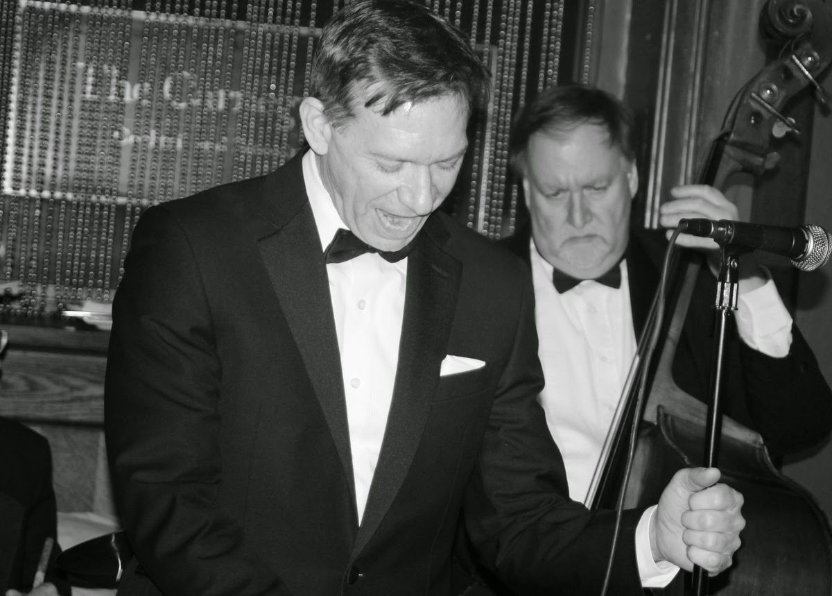 Bleeding Yankee Blue: THE KING OF CROON