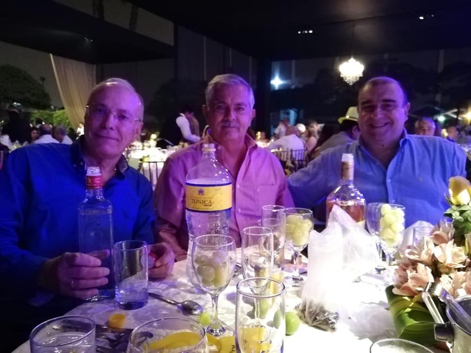 PEREGRINANDO POR EL MUNDO: Complejo Deportivo FAP Monterrico "Fundo Odria".