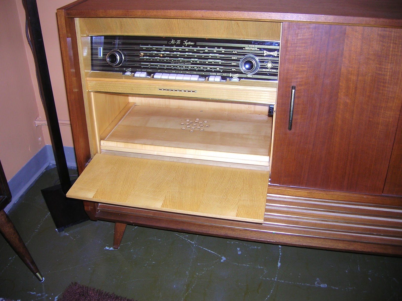 A Modern Line / Heywood Wakefield refinishing and other mid-century ...