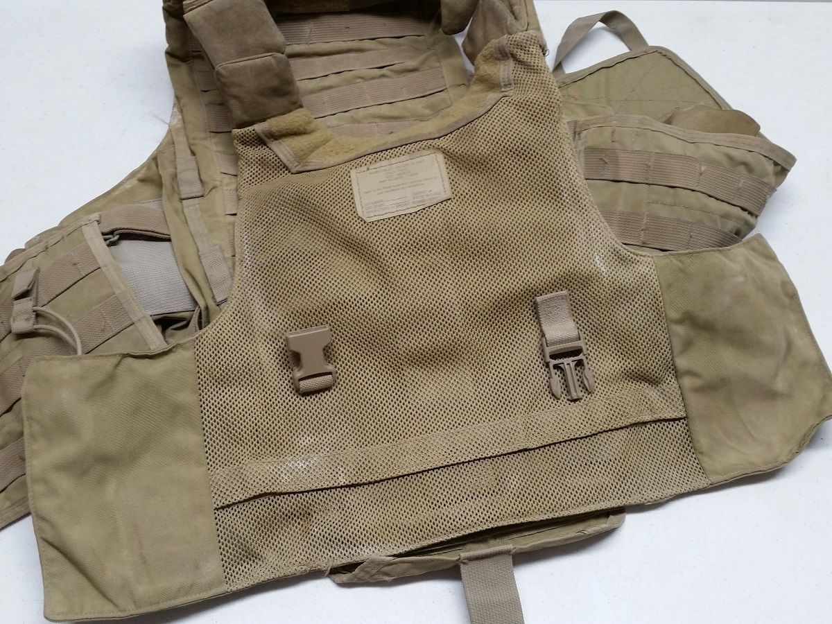Webbingbabel: BAE System RBAV Releasable Body Armor Vest
