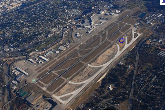 Cliff Mass Weather Blog: Did Sea-Tac's Third Runway Change Our Climate?