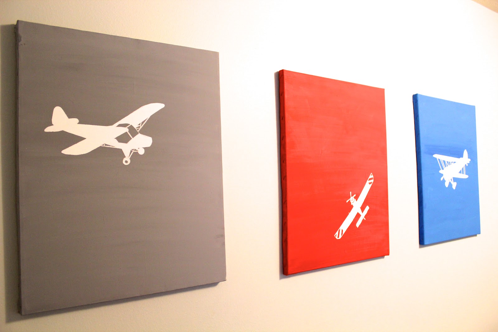 everywhere beautiful : Easy Airplane Art for Little Boys Room