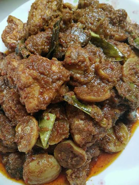 RENDANG MINANG BERSAMA JERING TUA MASAKAN NEGERI SEMBILAN
