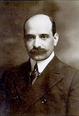 Whispers from the Edge of the Rainforest: The History of Central ...