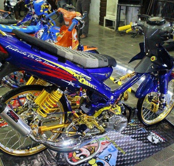 F1ZR Modifikasi Thailook | Modifikasi Motor Trail