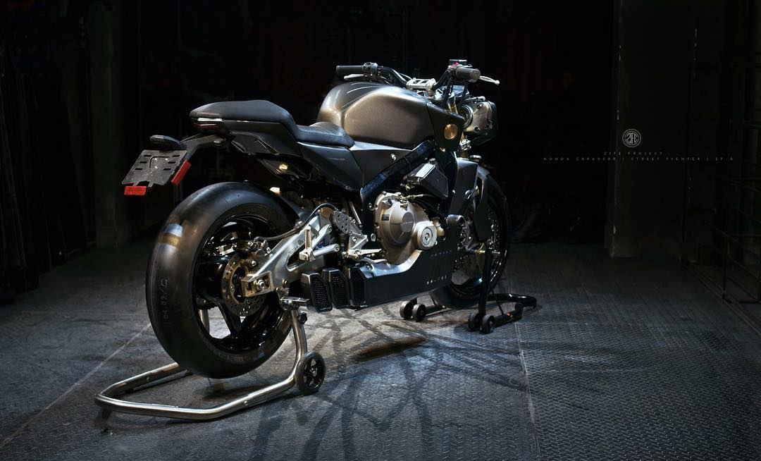 CBR600RR Streetfighter- ZF-R