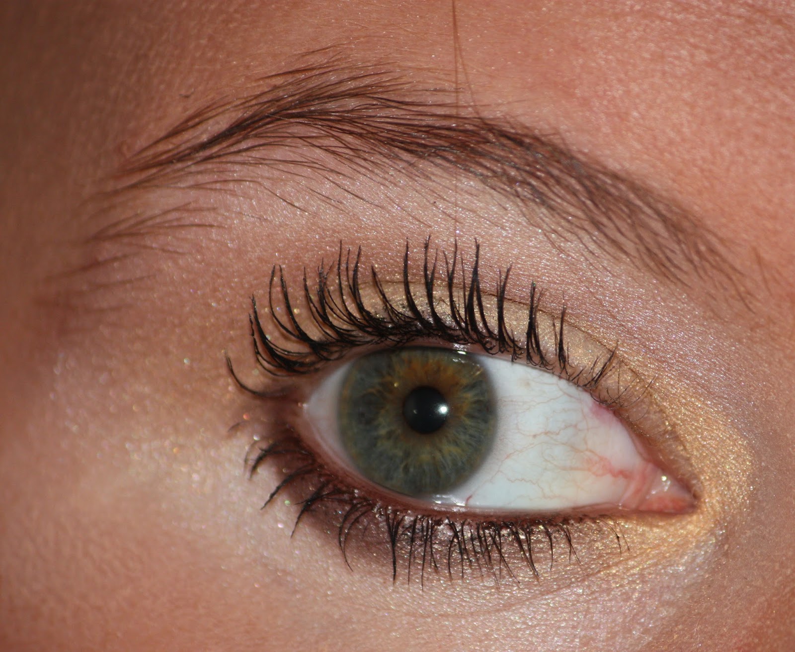 Die Zauberin Zebulon: Ochre Eye MakeUp