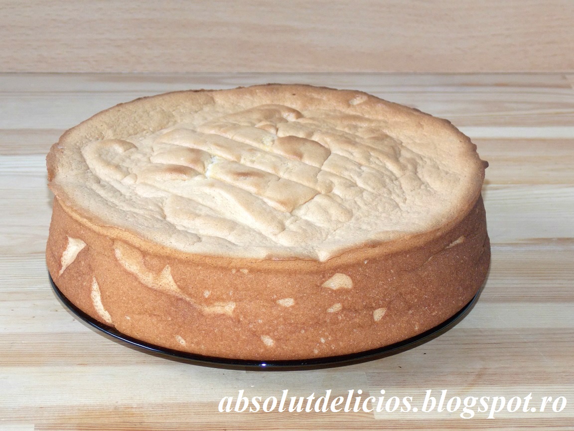 Absolut Delicios: BLAT DE TORT SIMPLU (PANDISPAN) - RETETA VIDEO